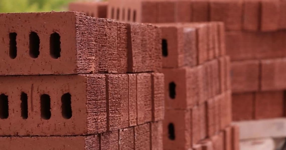 Bulging Brick Wall | Fixing This Masonry Problem & What it Entails ...