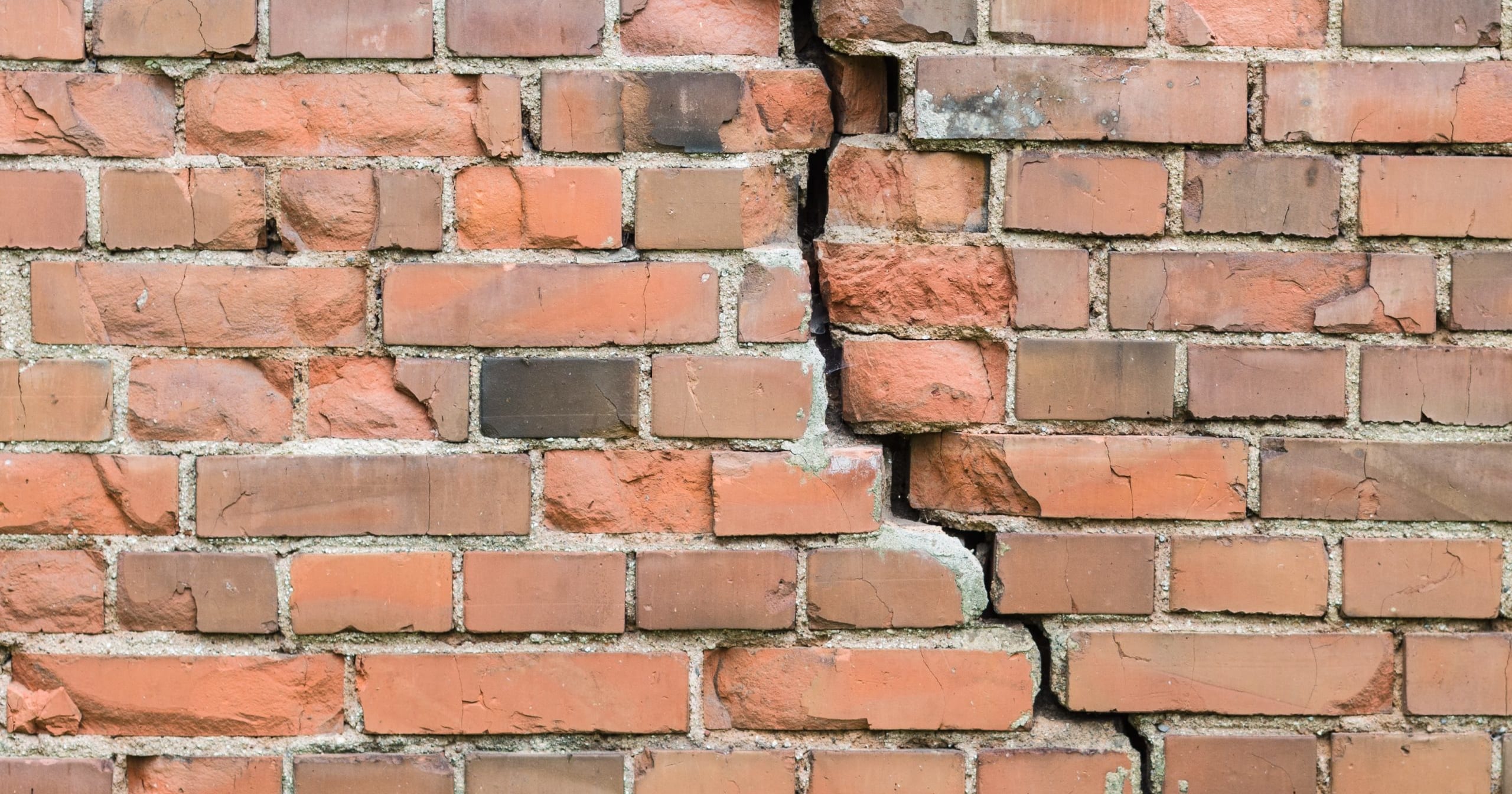 Top 7 Brick Walls & Masonry Common Problems | RenoAssistance